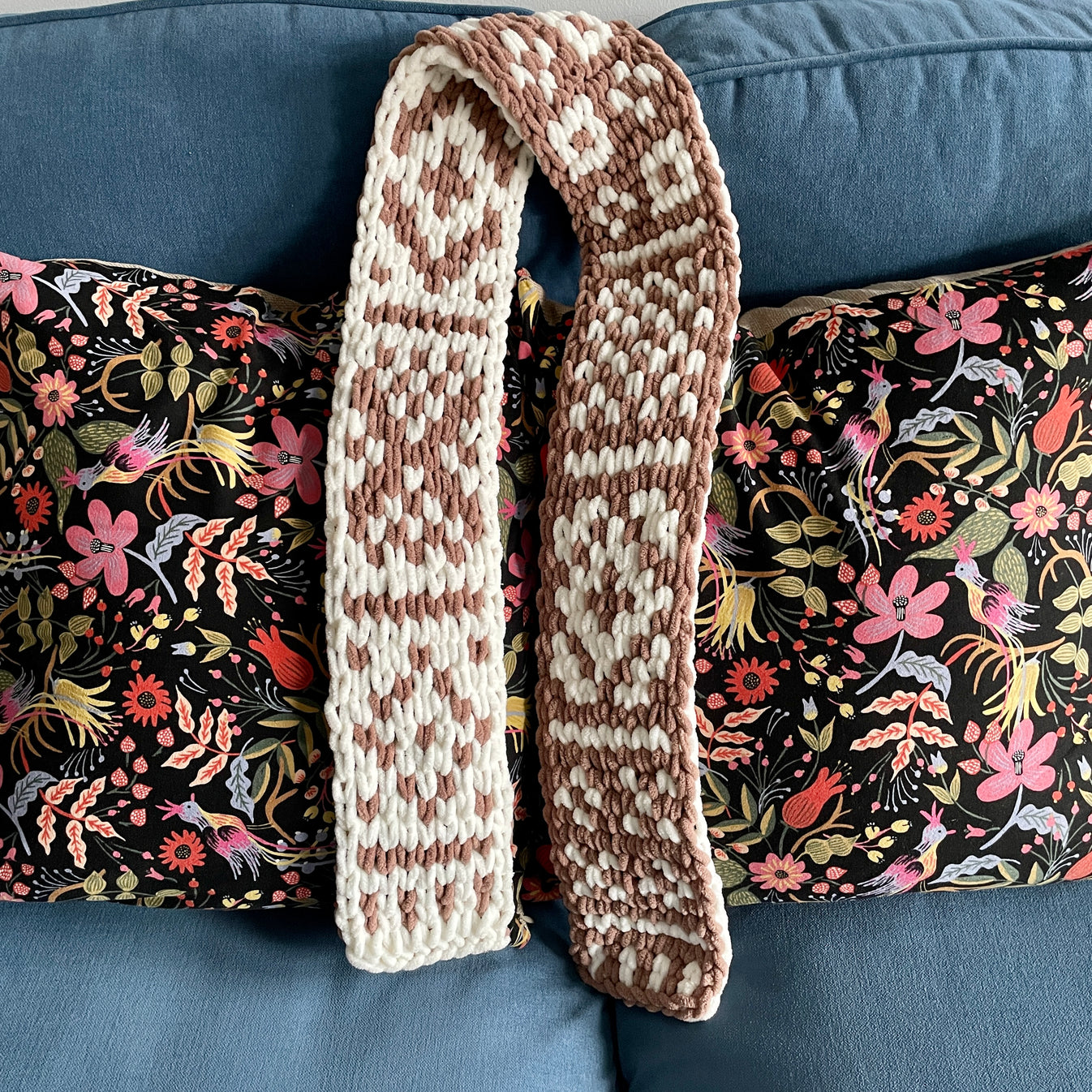 PATTERN: Scandinavian Patchwork Scarf – ILoveMyBlanket