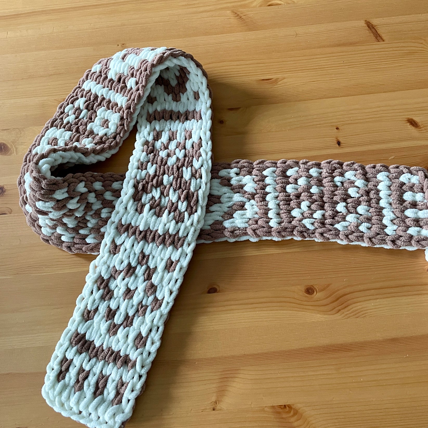 PATTERN: Scandinavian Patchwork Scarf – ILoveMyBlanket