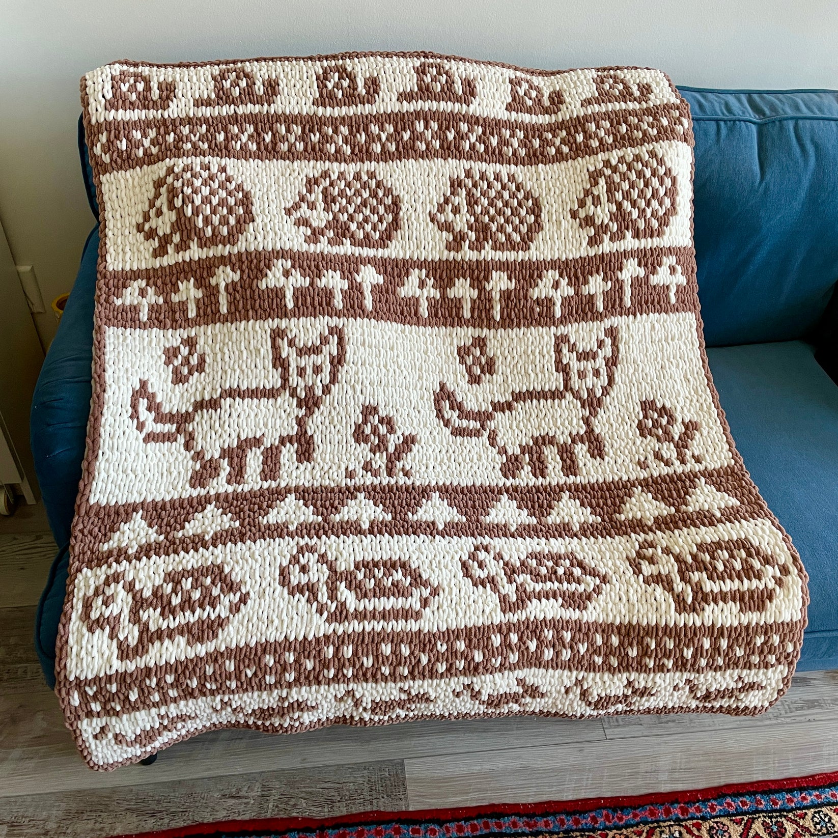 PATTERN: Forest Friends Scandinavian Blanket – ILoveMyBlanket