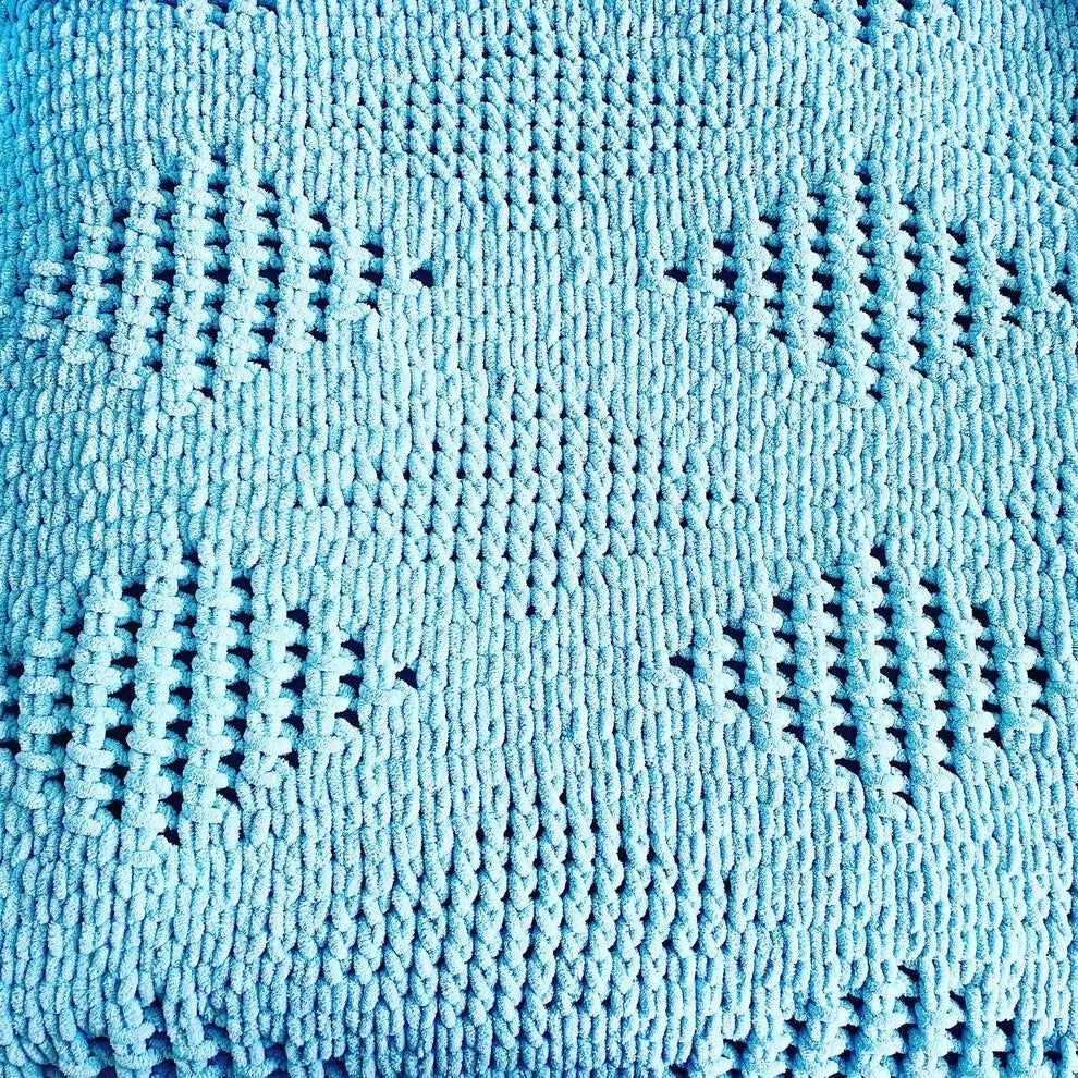 PATTERN: Diamond Eyelet Blanket – ILoveMyBlanket