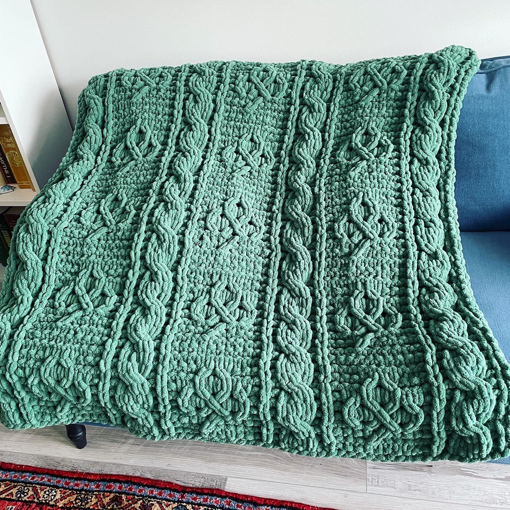 PATTERN: Shamrock Cable Blanket - ILoveMyBlanket