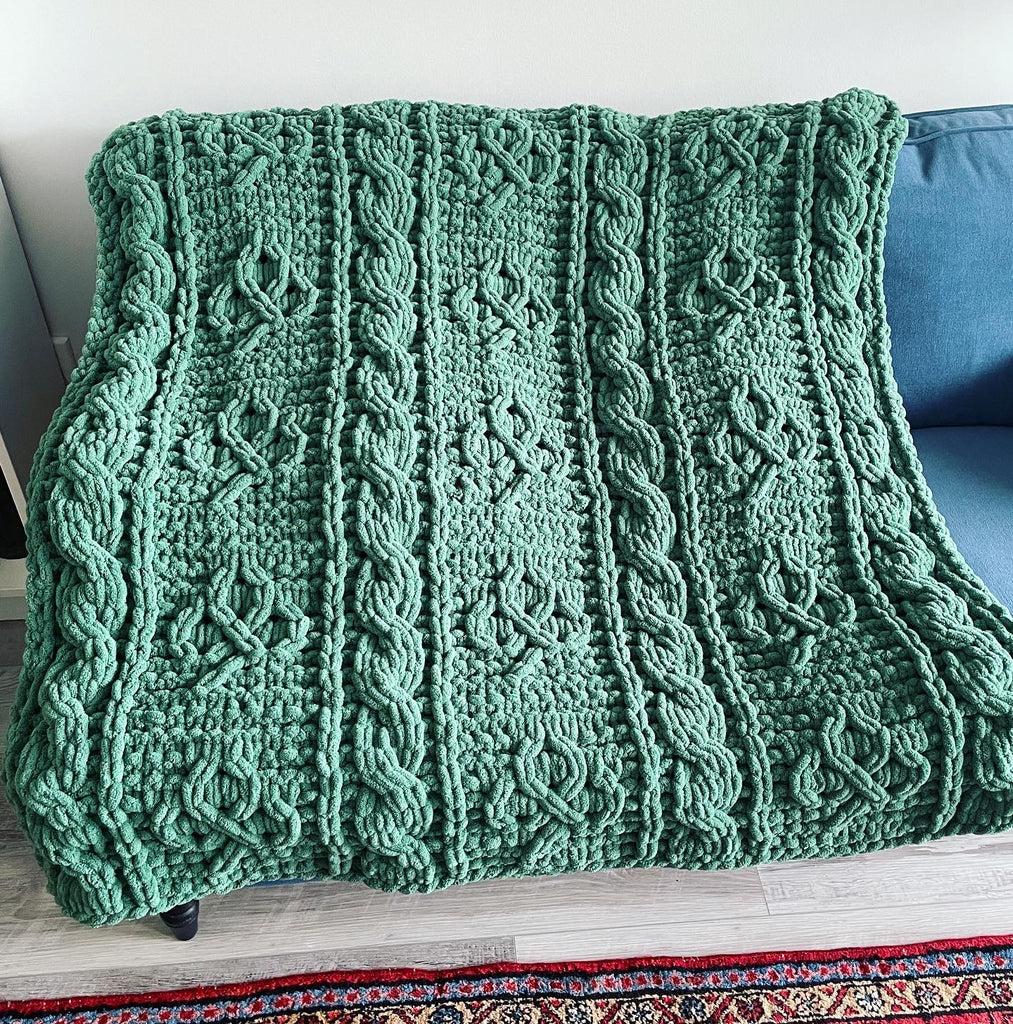 PATTERN: Shamrock Cable Blanket - ILoveMyBlanket