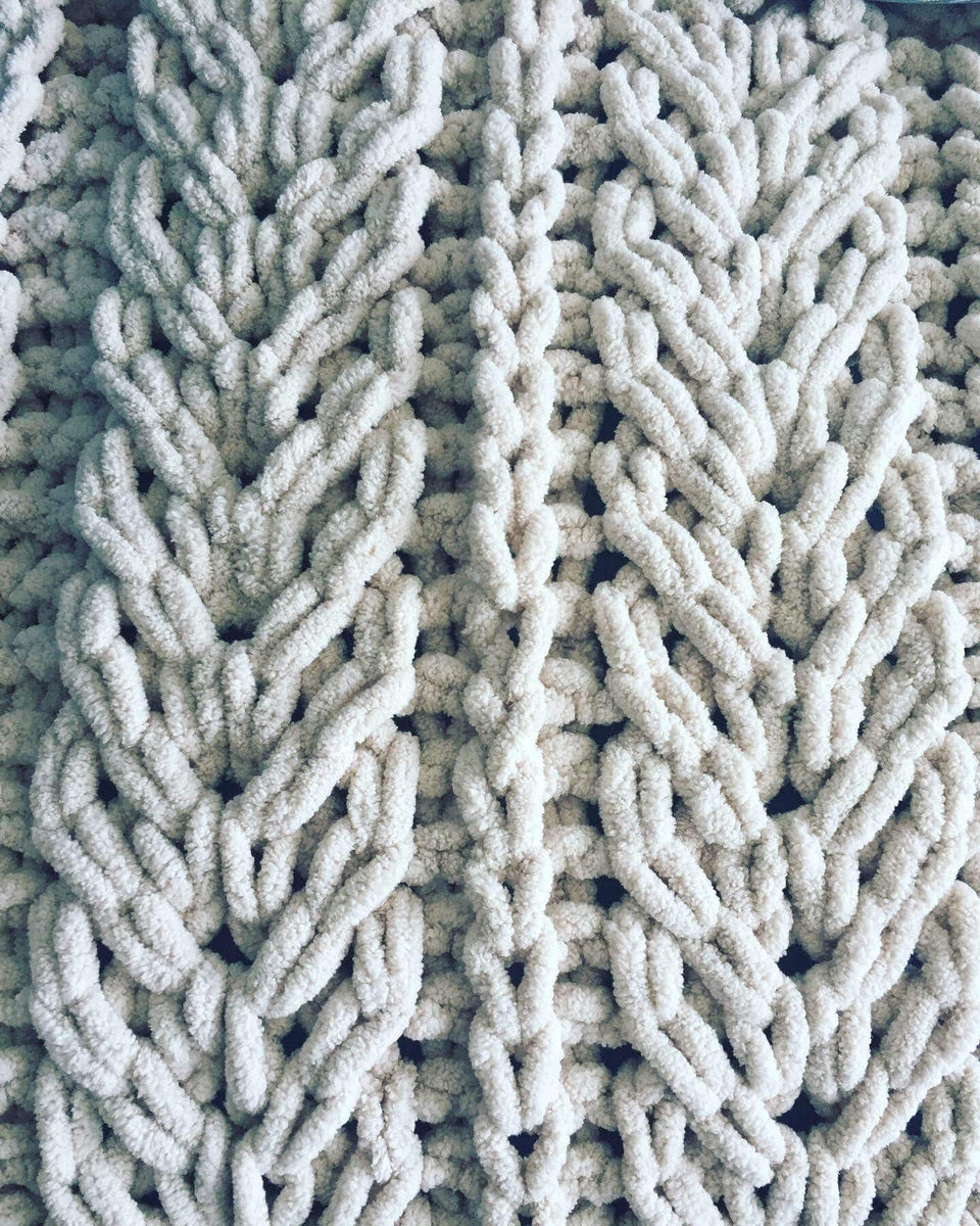 pattern-super-chunky-staghorn-cable-blanket-19742694670488_1200x1200 ...